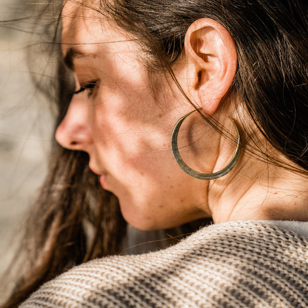 Gaia Hoops | Large – Claire Sommers Buck
